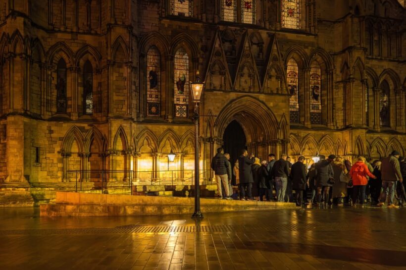 Yorks Haunted Heart : Ghost, Ghouls and Gallows - The Historic and Haunted Landmarks
