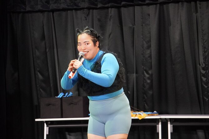 Yoshimoto Comedy Night OWARAI - Amenities and Inclusions