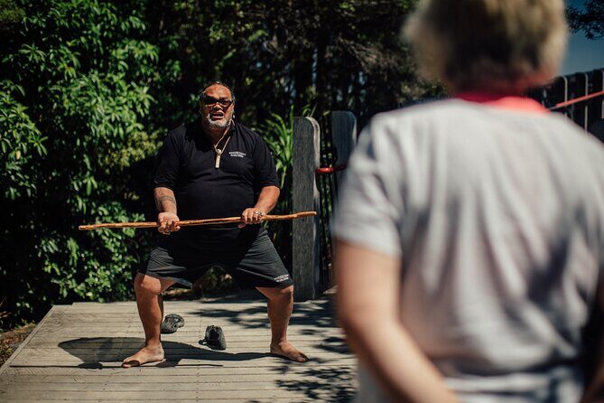Your Kiwi Cultural Connection with Tu Tika Tours - Key Points