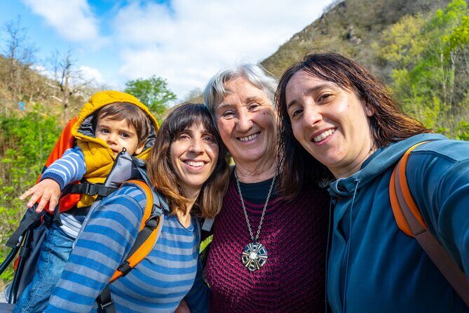 Yukon Escapade: Lakes, Wilderness, and Hidden Gems - Who Should Consider This Tour?