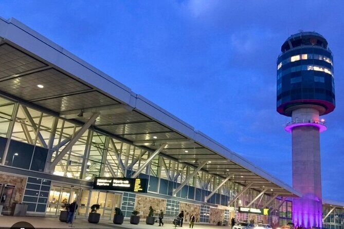 Yvr arrival private transfer to Vancouver hotels cruise ships - Analyzing Value and Suitability