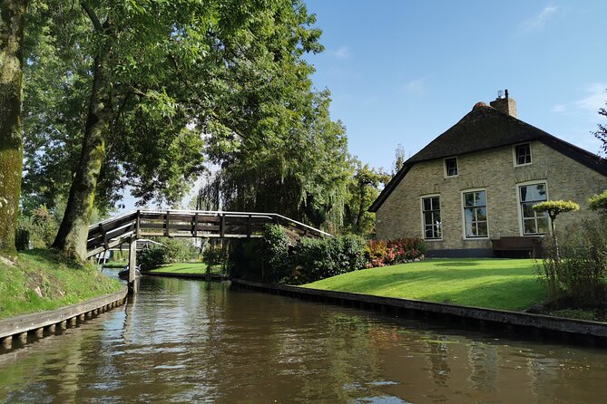 Zaanse Schans and Giethoorn Unique Day Trip With Boat Cruise - Traveler Experiences and Reviews