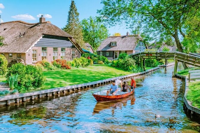 Zaanse Schans Giethoorn Private Tour from Amsterdam Canal Cruise - The Experiences Highlights and Considerations
