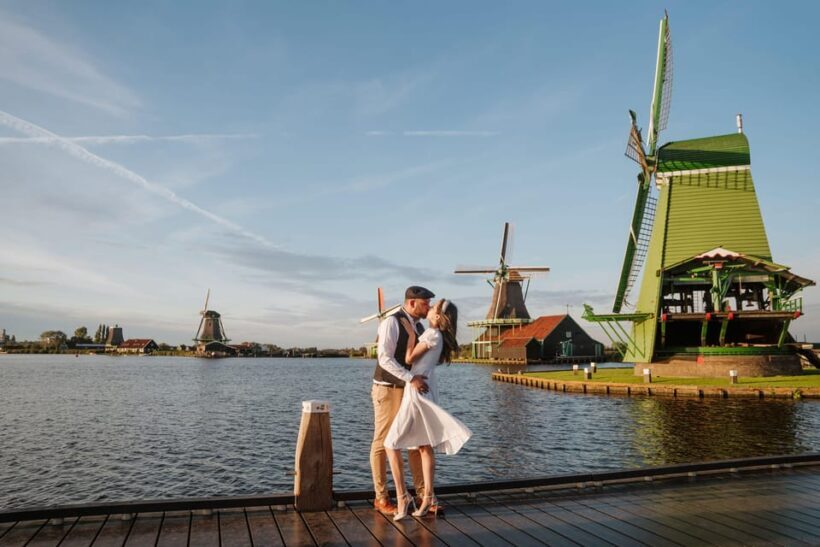 Zaanse Schans: Photoshoot Near Amsterdam with Windmills - Reviews and authentic impressions