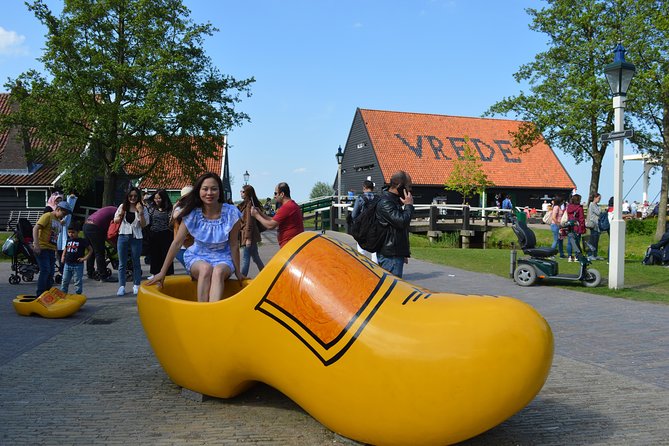 Zaanse Schans & Volendam Small-Group Tour from Amsterdam (7 Pax) - Analyzing the Value: What’s the Real Deal?
