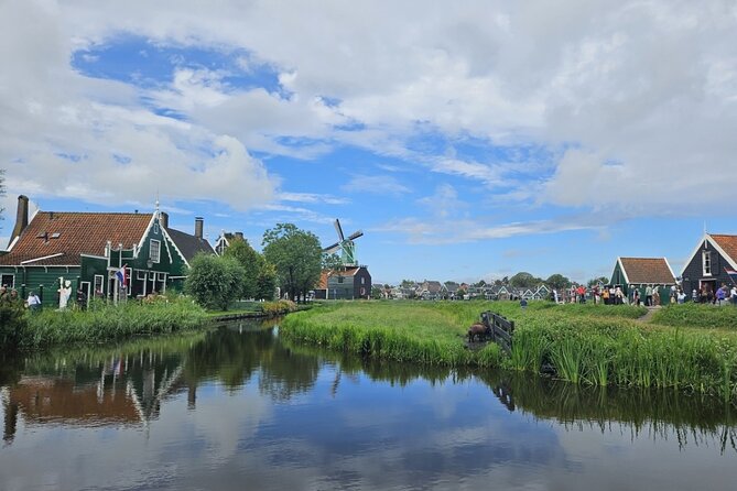 Zaanse Schans & Volendam Small-Group Tour from Amsterdam (7 Pax) - Authenticity and Impact of the Experience