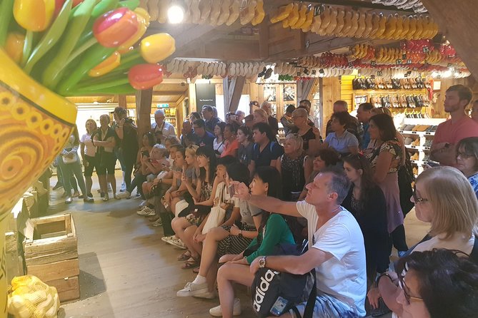 Zaanse Schans Windmill Tour With Italian Guide - Tour Overview and Details