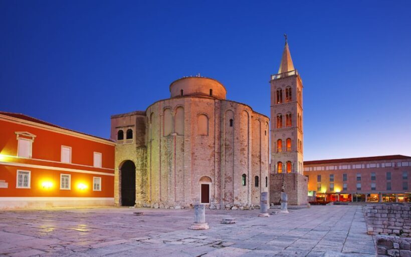 Zadar: Evening Walking Tour of the Old Town - Key Points