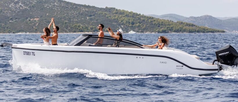 Zadar: Guided Tour to Ugljan, Osljak, & Galevac by Speedboat - A Closer Look at the Speedboat Experience