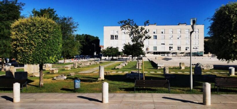 Zadar old town: A walking tour throughout the ages - Authentic Experiences and Tips
