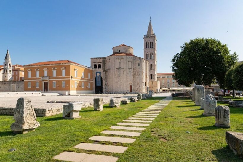 Zadar: Old Town Evening Group Guided Walking Tour - A Deep Dive into the Zadar Evening Walking Tour