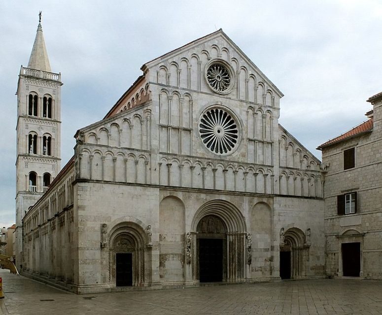Zadar: Old Town Highlights Guided Walking Tour - Key Points