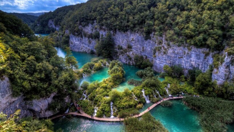Zadar: Plitvice Lakes Guided Day Tour with Tickets - What the Reviews Say