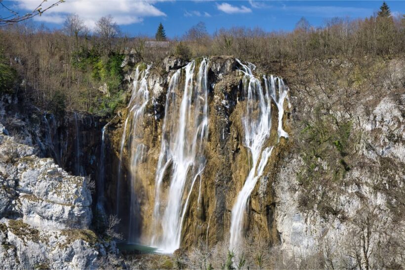 Zadar: Plitvice Lakes: Transfer Tour with pro photographer - Authentic Experiences and Authentic Photos