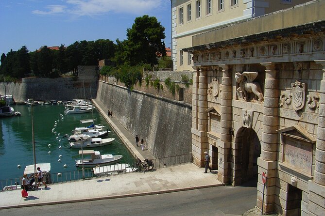 Zadar Private Walking Tour With A Professional Guide - Breaking Down the Itinerary