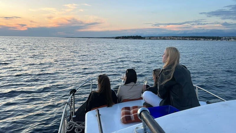 Zadar: Sunset boat tour with champagne - The Price and Its Value