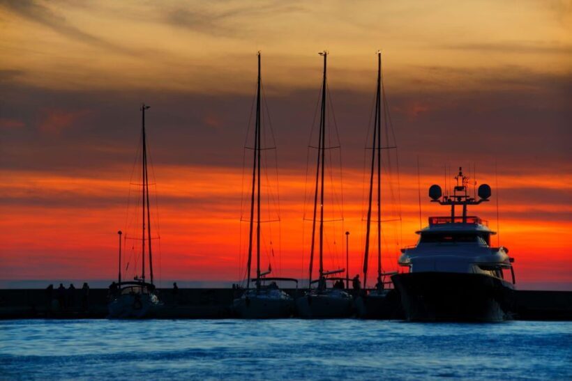 Zadar: Sunset & Night Cruise with Sparkling Wine - FAQs