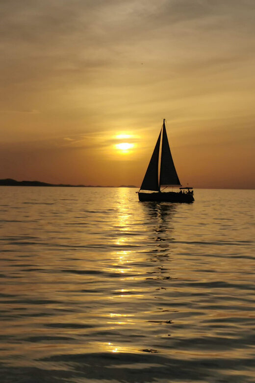 Zadar Sunset under sails experience - Key Points
