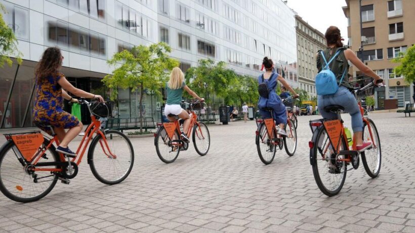 Zagreb: 3Hour Classic Bike Tour - Key Points