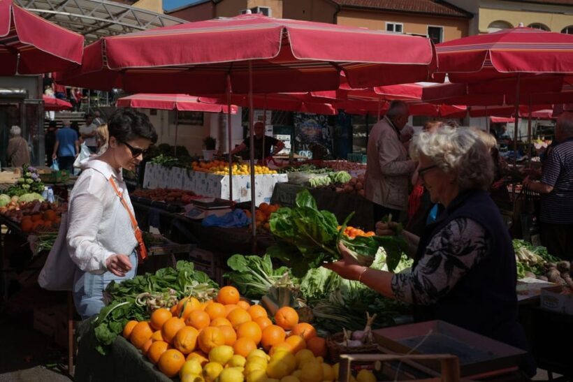Zagreb Food Tour: Bite into Traditional Dishes and Flavors - A Deep Dive into the Zagreb Food Tour Experience