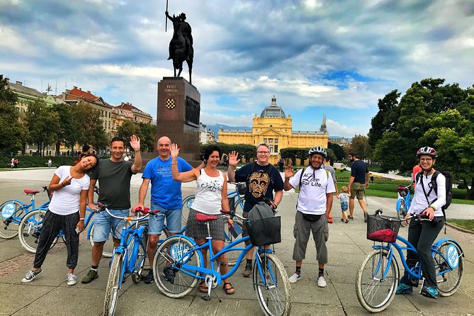 Zagreb Highlights Bike Tour - Starting Point and Format