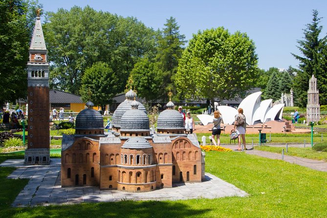 Zagreb - Monkey Park (Affenberg) - Klagenfurt - Minimudus - Practical Details That Matter