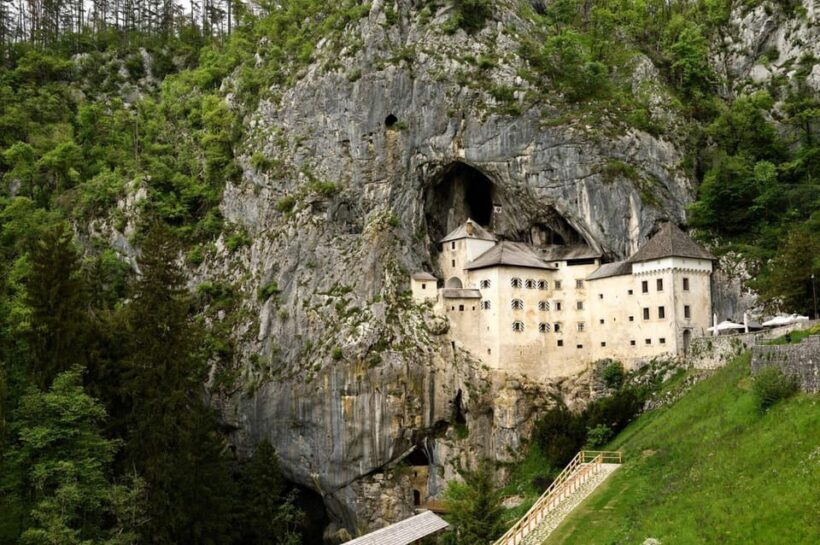 Zagreb: Private Ljubljana, Postojna Cave & Castle Day Trip - An Introduction to the Experience