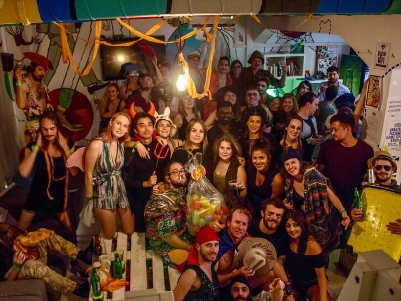 Zagreb: Pub Crawl, 1-Hour of Unlimited Drinks, & Club Entry - An In-Depth Look at Zagreb’s Pub Crawl Experience