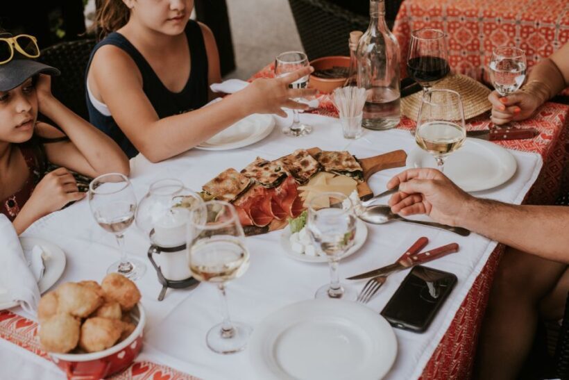 Zagreb: Restaurants, Food & Old Town Walking Tour - A Deep Dive into the Experience