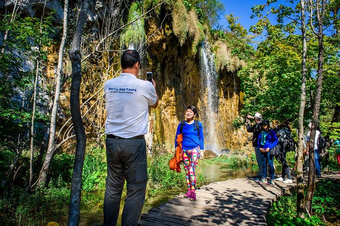 Zagreb to Split Group Transfer with Plitvice Lakes guided Tour - FAQ