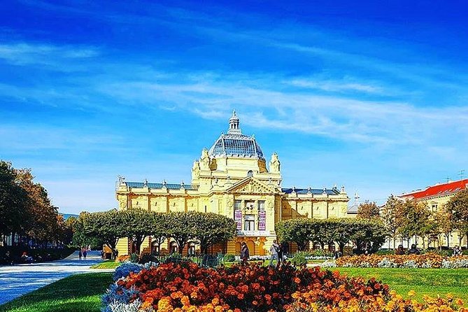 Zagreb walking tour with food tasting - A Deep Dive into Zagreb’s Food and History: A Review of the Private Walking Tour with Food Tasting