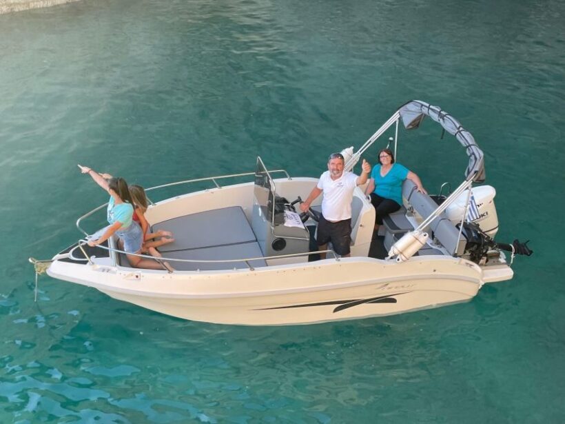 Zakinthos: Private Boat Rental to Shipwreck and Blue Caves - An Authentic Day on the Water in Zakinthos