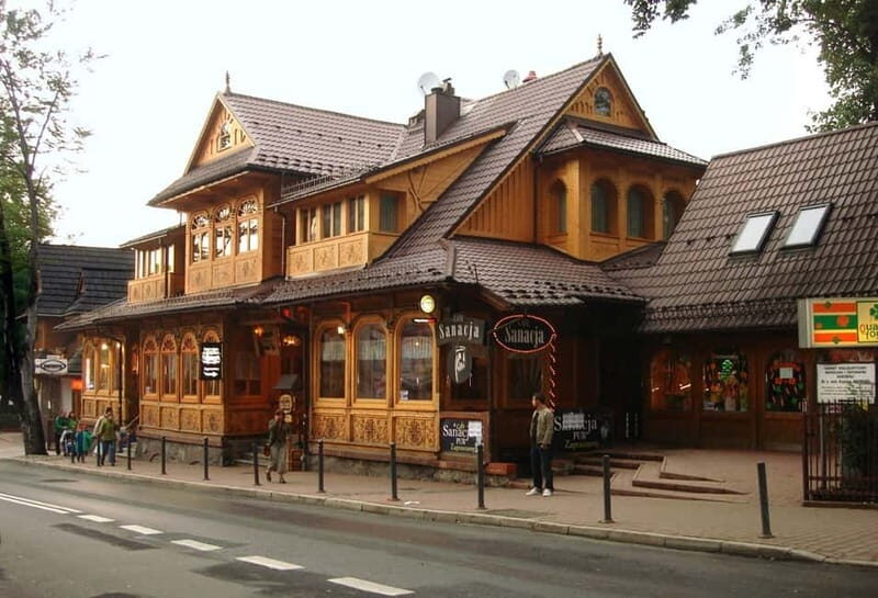 Zakopane Old Town Exclusive Walking Tour with Private Guide - Why This Tour Offers Good Value
