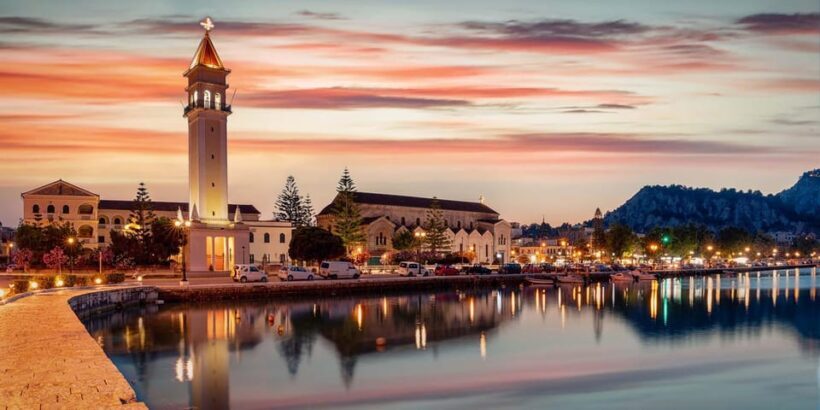 Zakynthos City Tour by Night with Transfer and Dinner - FAQs