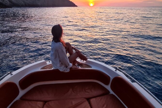 Zakynthos Private Cruise to Shipwreck Beach & Blue Caves - Key Points