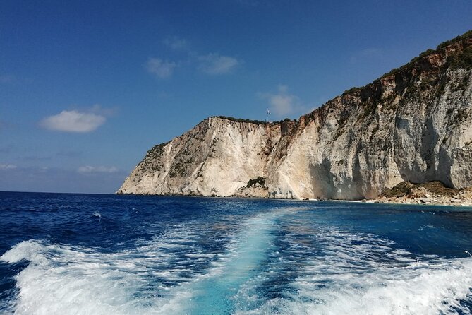 Zakynthos Small Boat Tour to Keri Mizithres and Marathonisi - Key Points