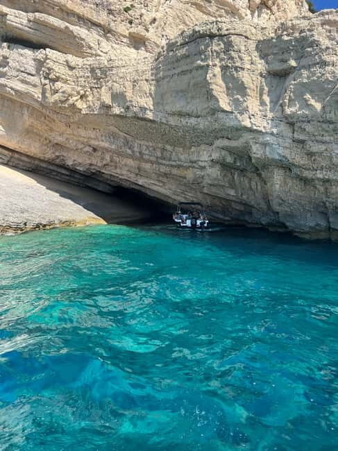 Zakynthos: Turtles, Marathonisi & Keri Caves Speedboat Tour - Itinerary Breakdown and What to Expect