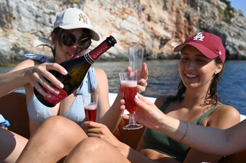Zante Private Cruise to Shipwreck Beach & Blue Caves (max 9) - Authenticity and Authentic Experiences