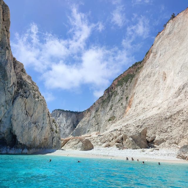 Zante Private Cruise Turtle Island, Keri Caves & Mizithres - Who Will Love This Tour?