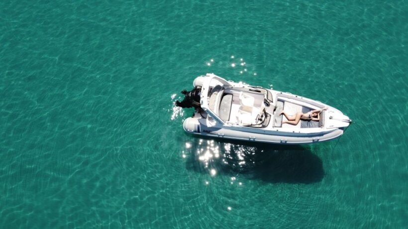 Zante: Private Speedboat Cruise with Navagio Beach Stop - The Experience and Comfort Features