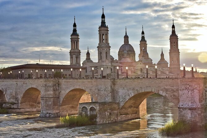 Zaragoza: Private Tour With a Local Guide - Whats Included in Your Private Tour