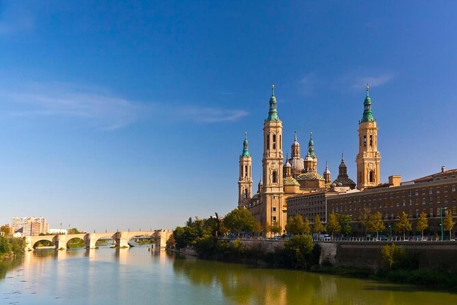 Zaragoza Scavenger Hunt and Sights Self-Guided Tour - Frequently Asked Questions