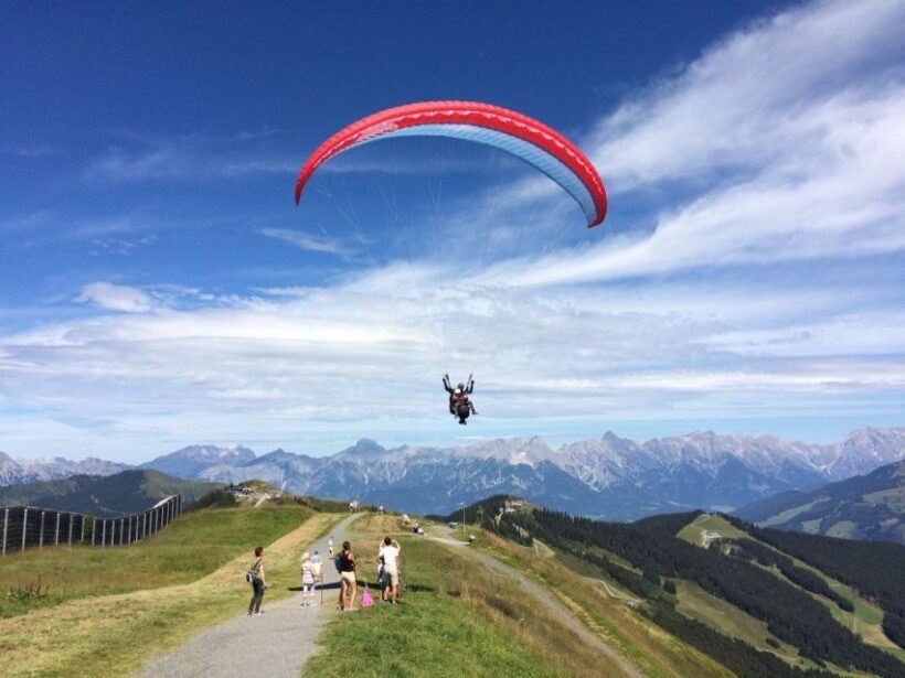 Zell am See: Schmittenhöhe Tandem Paragliding Flight - What Makes This Paragliding Flight Special