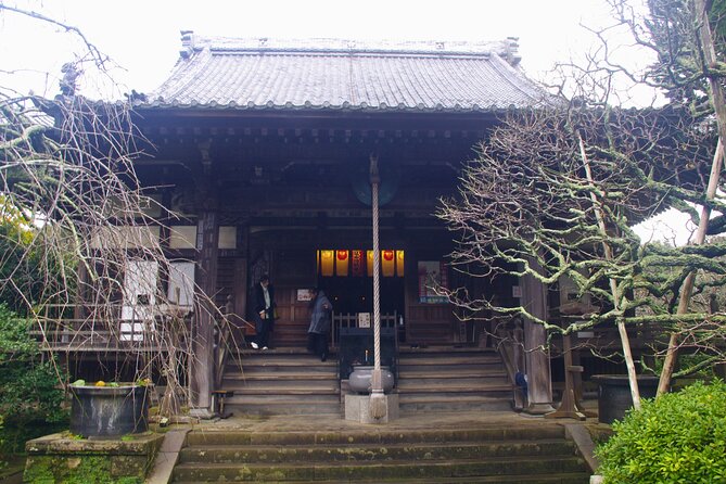 Zen Retreat in Kamakura: Zen Meditation, Bamboo Temple, and Lunch - Matcha Service