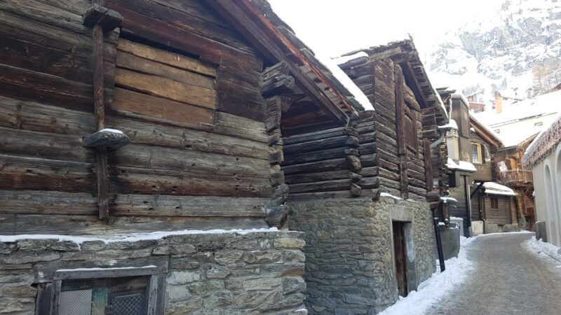 Zermatt: Alpine Village Tour 2 Hours - Exploring the Car-free Old Town Streets