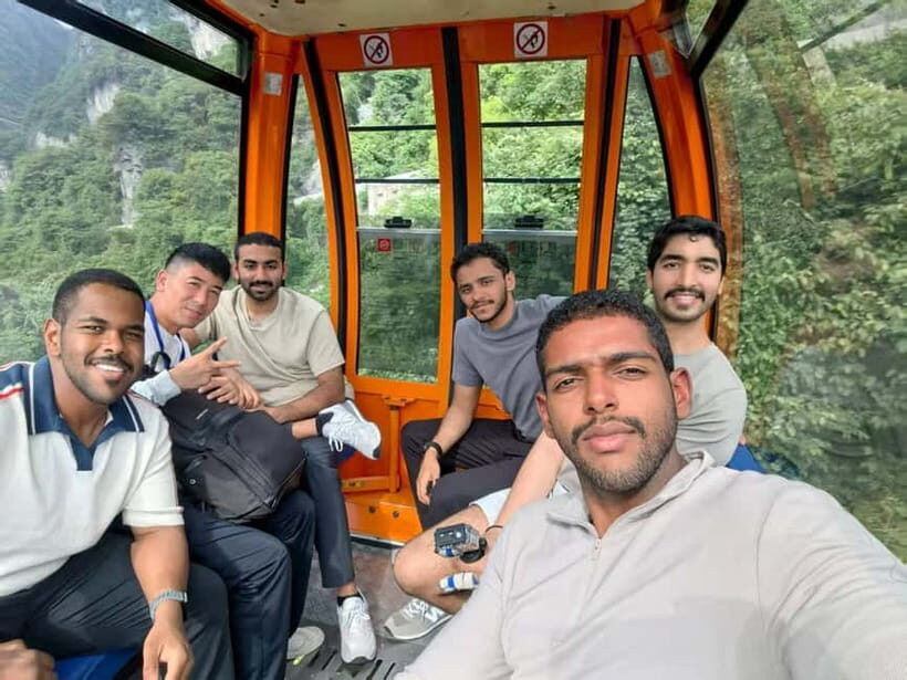 Zhangjiajie Avatar Mountain &Glass Bridge 2-Day Private Tour - What’s the Experience Like?