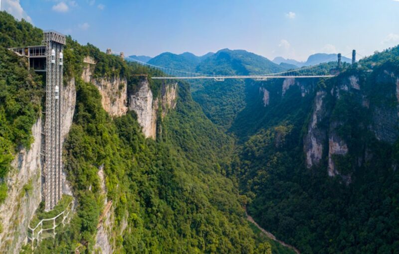 Zhangjiajie National Park: 2-Day Guided Tour w/ Glass Bridge - Day 1: Exploring Yuanjiajie and Tianzi Mountain