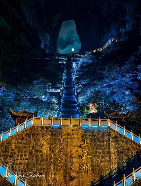 Zhangjiajie: Tianmen Mountain Night Tour with Light Show - Authentic Feedback from Travelers