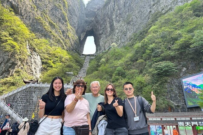 Zhangjiajie to Fenghuang Stop at Furong Town or Vice Versa - Frequently Asked Questions