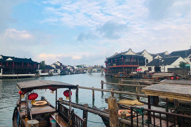 Zhujiajiao Water Town and Shanghai City Private Day Tour - The Itinerary in Detail